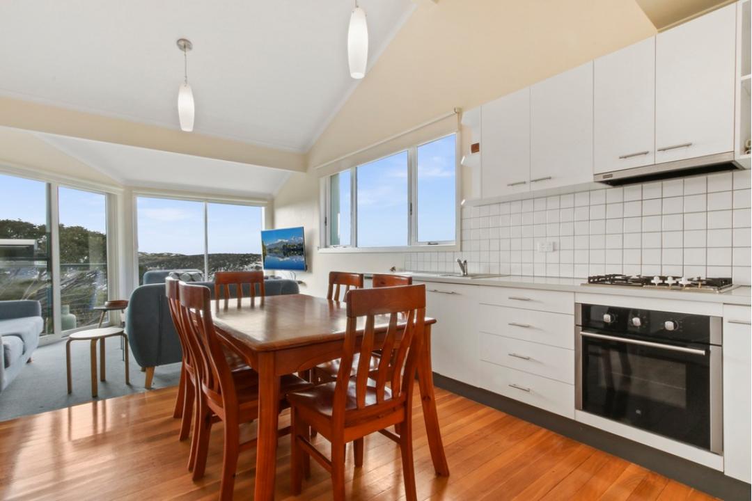Mt Hotham Accommodation Official Site - Razorback 8