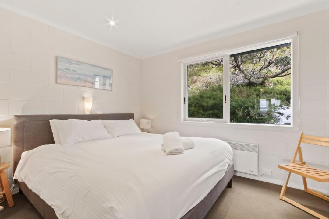 Mt Hotham Accommodation Official Site - Razorback 8