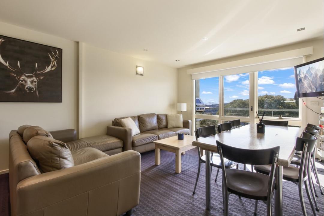 Mt Hotham Accommodation Official Site - Razorback 5