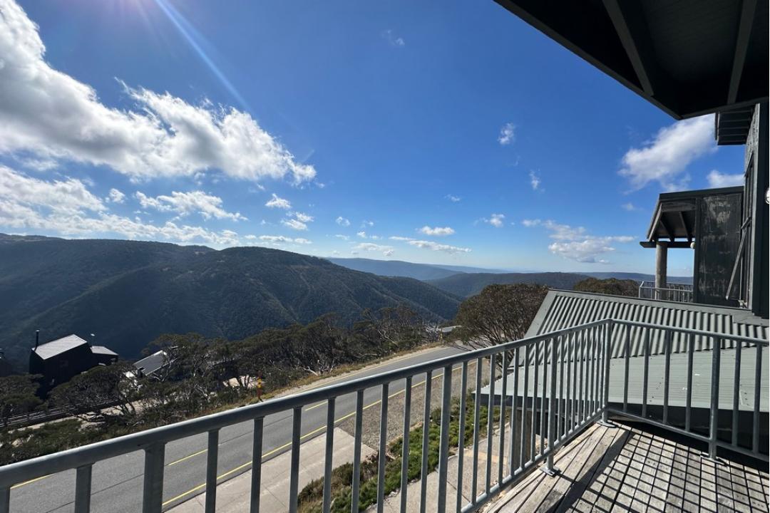 Mt Hotham Accommodation Official Site - Ultima Big Sky